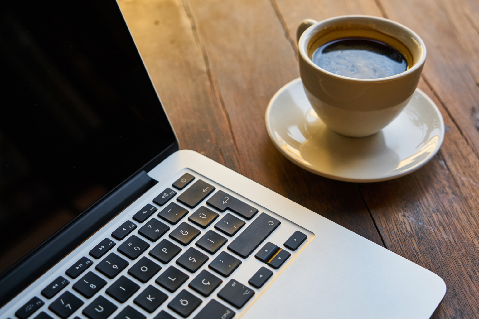 代表 豊藏 翔太 プロフィール | シンクムーブ株式会社(ThinkMove Inc.)